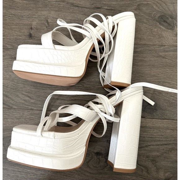 So Me | Shoes | Womens White Platform High Heels Size 8 | Poshmark